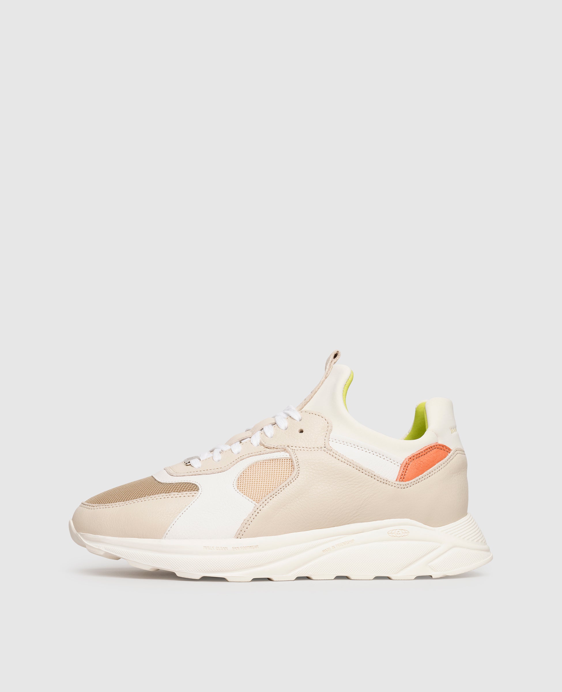 Modern women's sneaker made of smooth leather with EVA sole | ekn ...